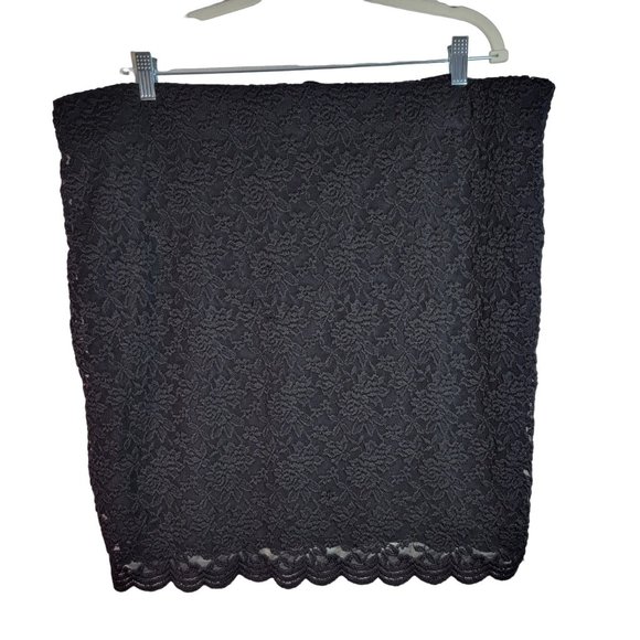 torrid | Skirts | Torrid Lace Mini Skirt Plus Size 4x Floral Elastic ...
